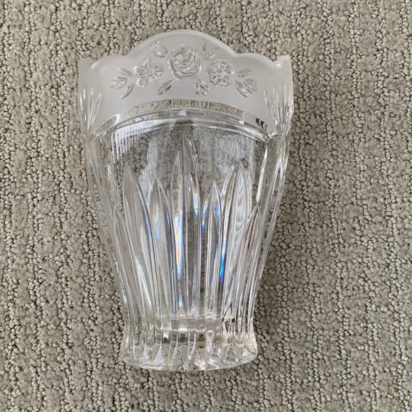 Oneida | Accents | Vintage Oneida Southern Garden Oval Vase | Poshmark